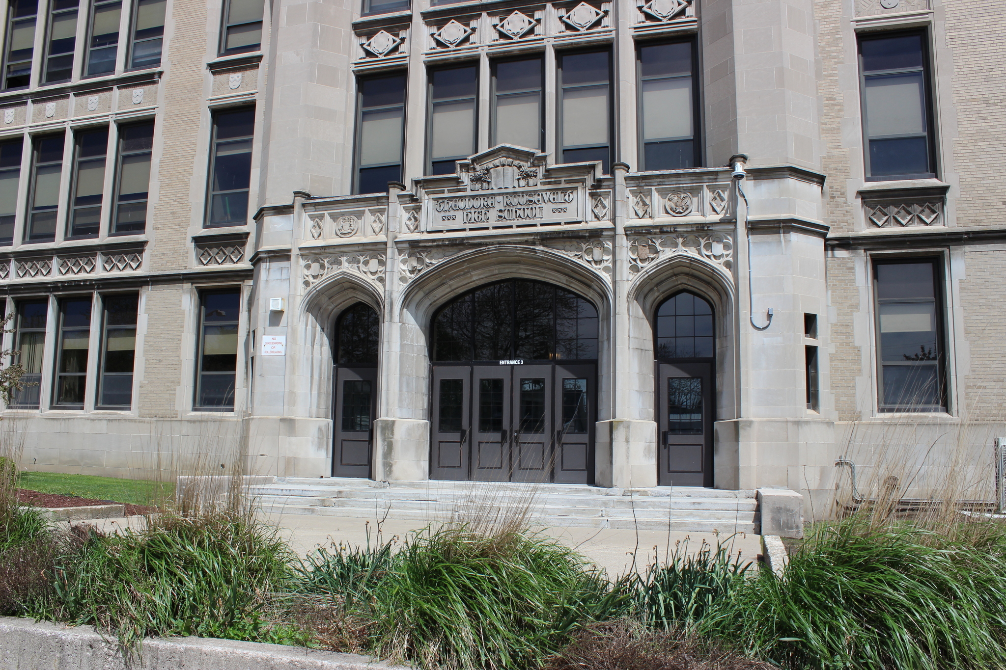 Roosevelt High School - Schools - Wyandotte Public Schools - Home Roosevelt High School - Schools - Wyandotte Public Schools - Home